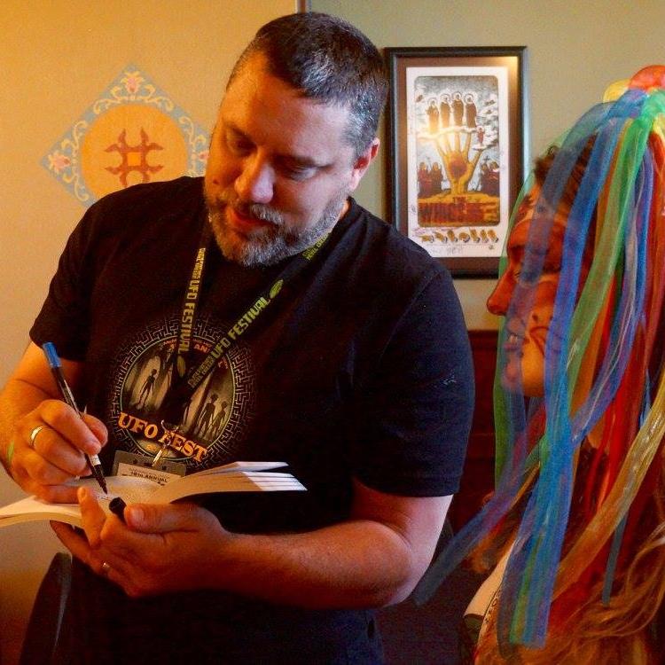 Sean Davis – Pacific Northwest Writer